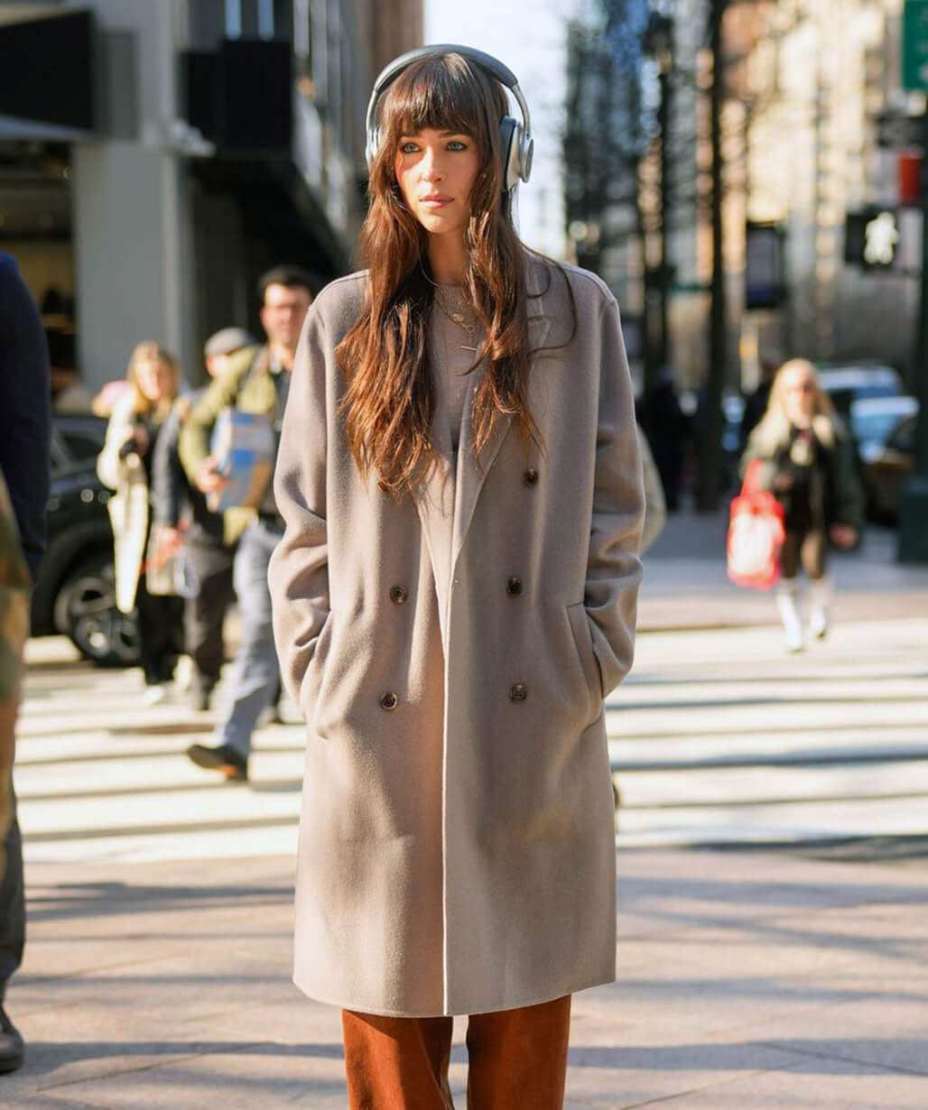 Dakota Johnson Verity 2026 Grey Wool Coat